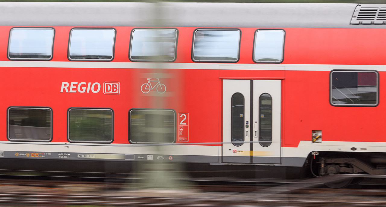 Land und DB Regio vereinbaren Plan für besseren Bahnverkehr ...
